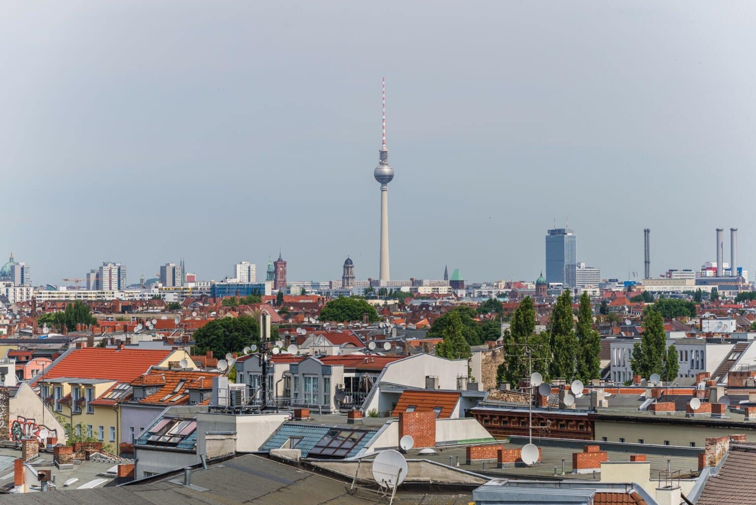 THE BEST ROOFTOP BARS IN BERLIN